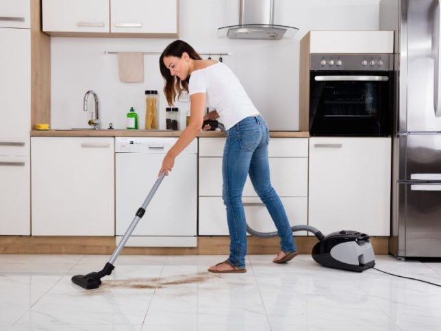 The Differences Between a Standard Cleaning and a Deep Cleaning